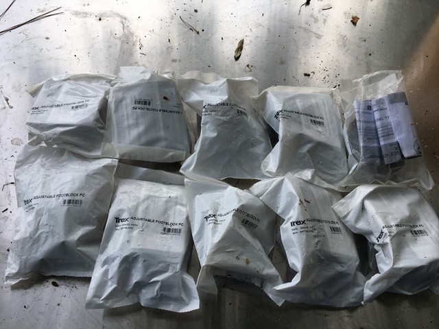 Trex Transcend Adjustable Foot Block PC Color GRAVEL PATH GPFTBLKPC for ...