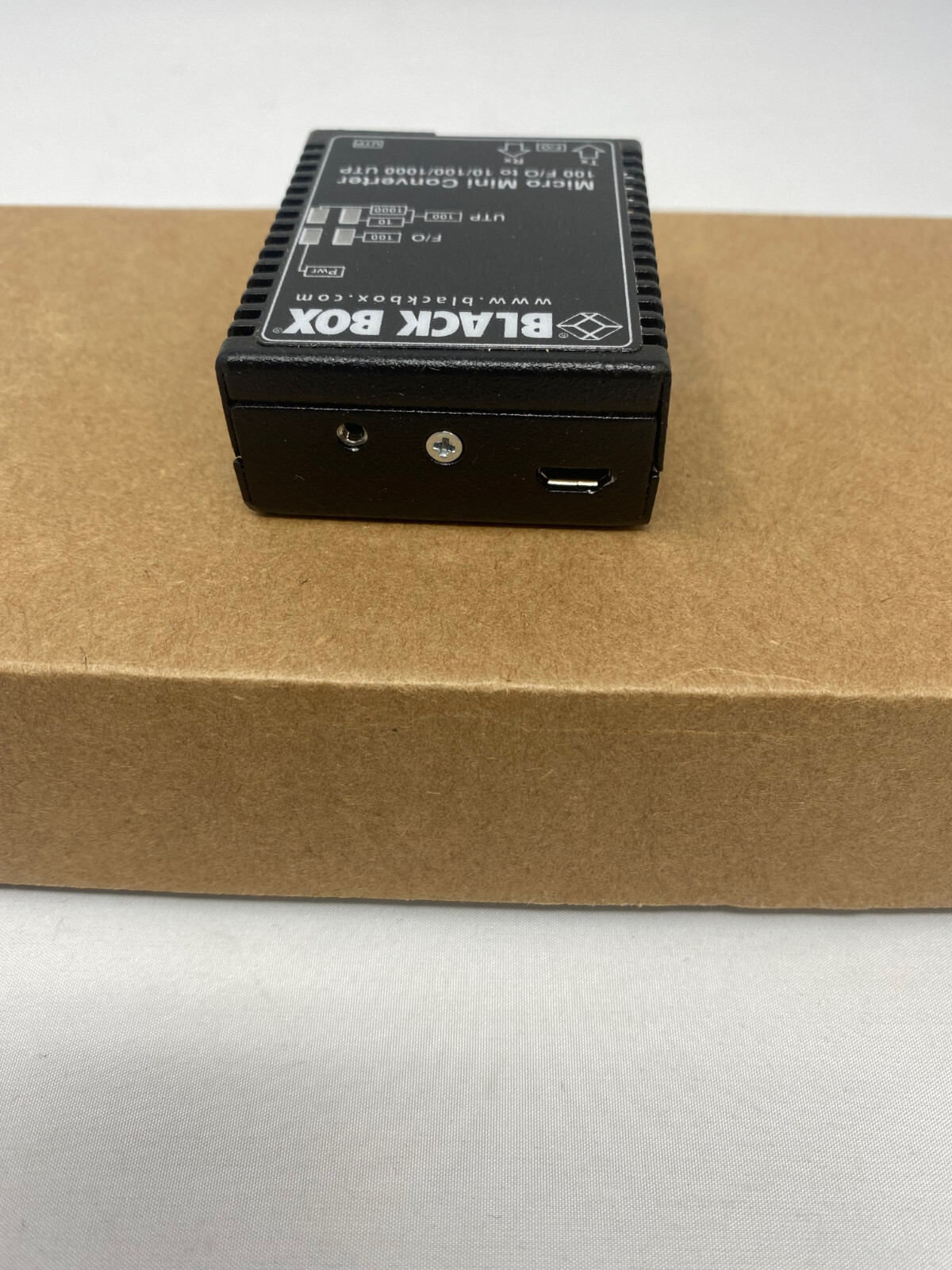 Black Box Micro Mini Media Converter, 10-/100-/1000-Mbps Copper to 100 ...