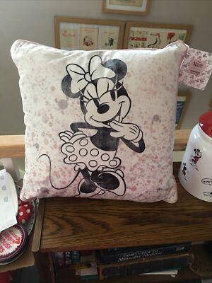 Disney minnie mouse cushion 45cm X 45cm | eBay UK