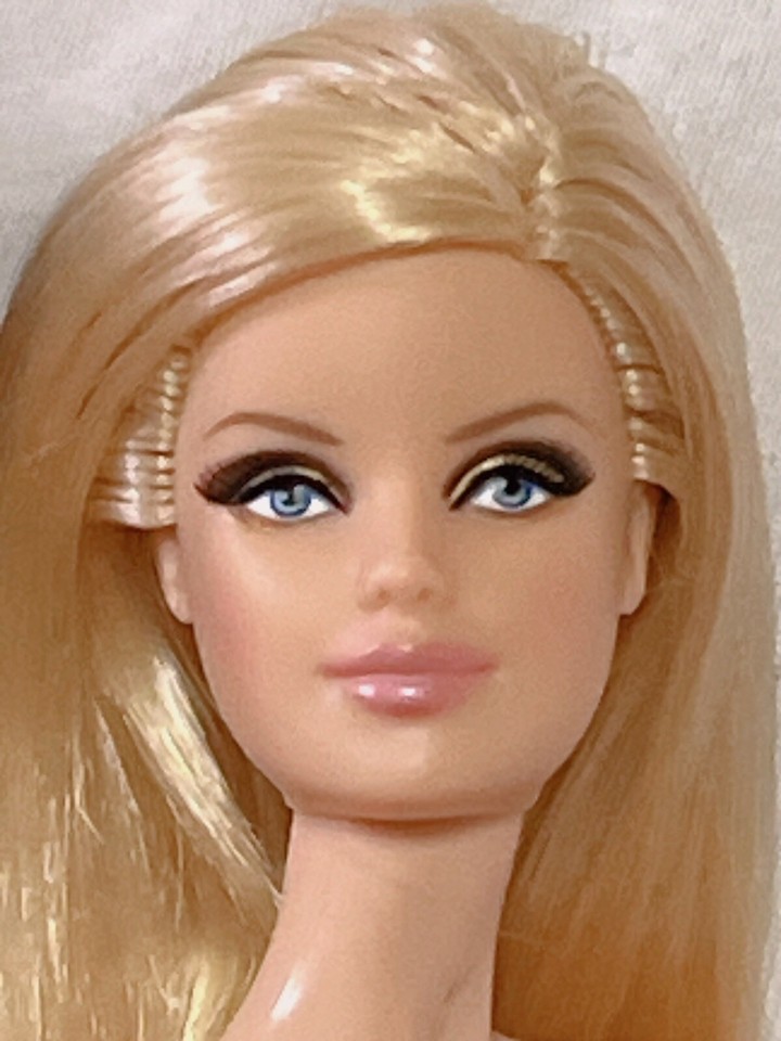 lot 6 barbie model muse dolls titania Corvette Harley Davidson basic ...