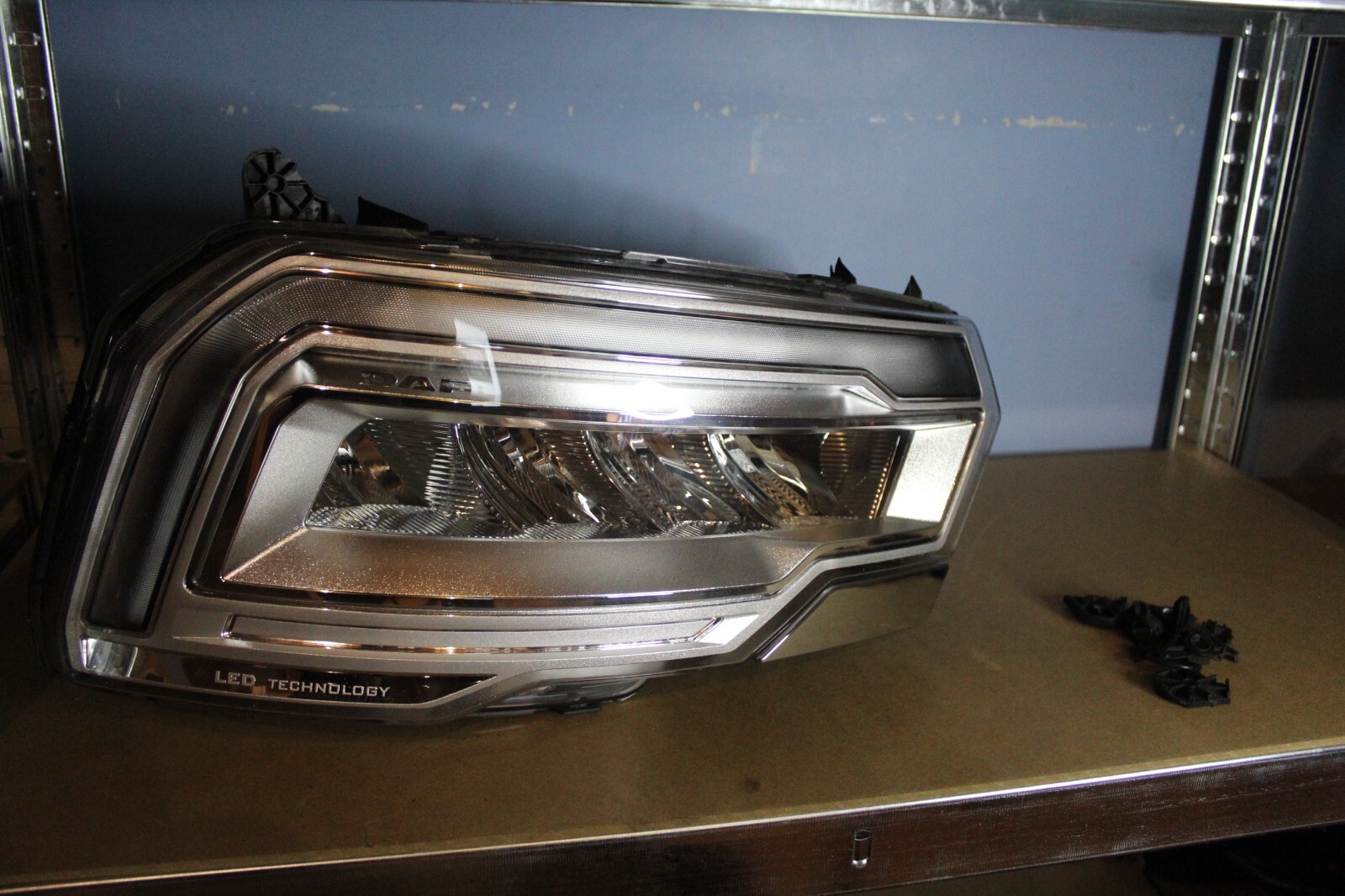 DAF XF XG XG+ XD Headlight / 2188985 / L353877 | eBay