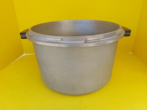 VTG GUARDIAN SERVICE WARE LOWER POT ONLY PRESSURE COOKER CANNER ...
