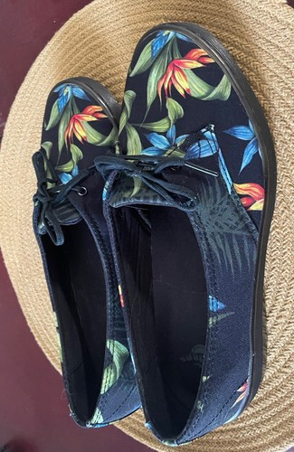 DR Martens 8 B Morada Jungle Flower Fabric 1 Eye Flats Oxford 1” Heel ...