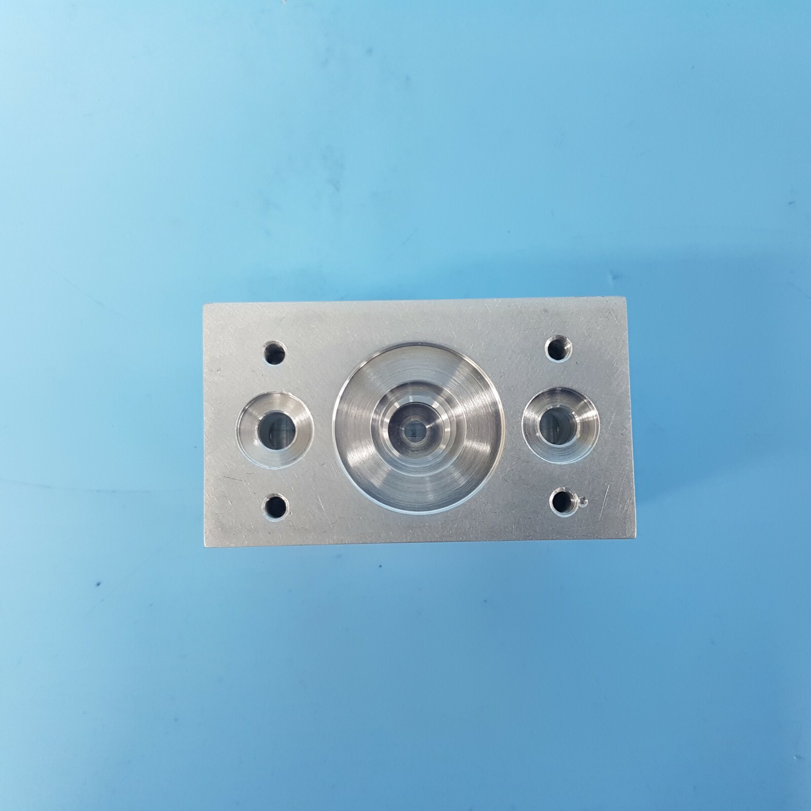 Applied Materials 0020-10134 Manifold Output PL for sale online | eBay