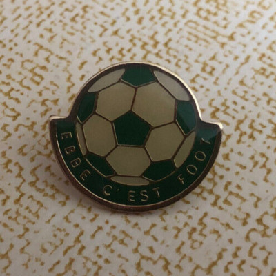 PIN'S FOOTBALL '' EBBE C'EST FOOT '' | eBay