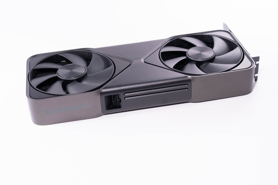 NVIDIA GeForce RTX 5090 FE Founders Edition 32GB Graphics card | eBay