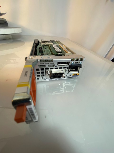 EMC 100-564-195-04 VPLEX VS6 Management Module w/ 4GB RAM 128GB MLC SSD ...