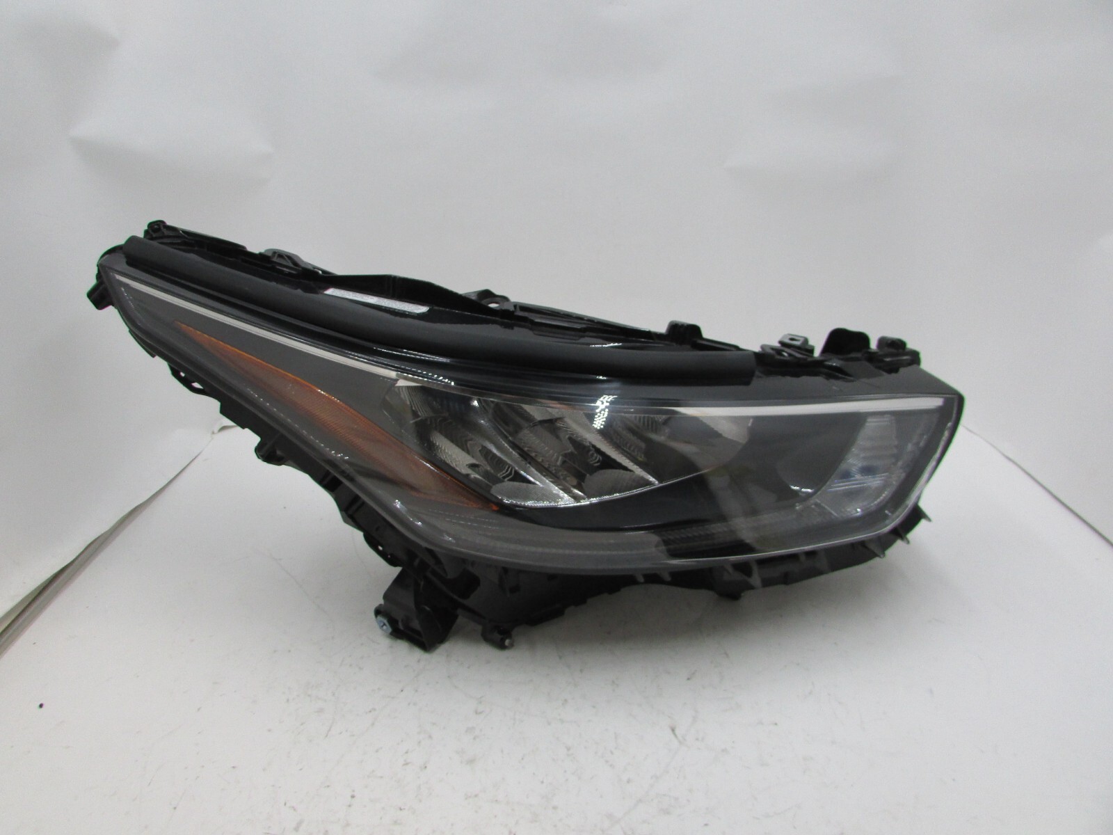 2020 TOYOTA HIGHLANDER OEM RIGHT RH REFLECTOR LED HEADLIGHT 81110-0E460 ...