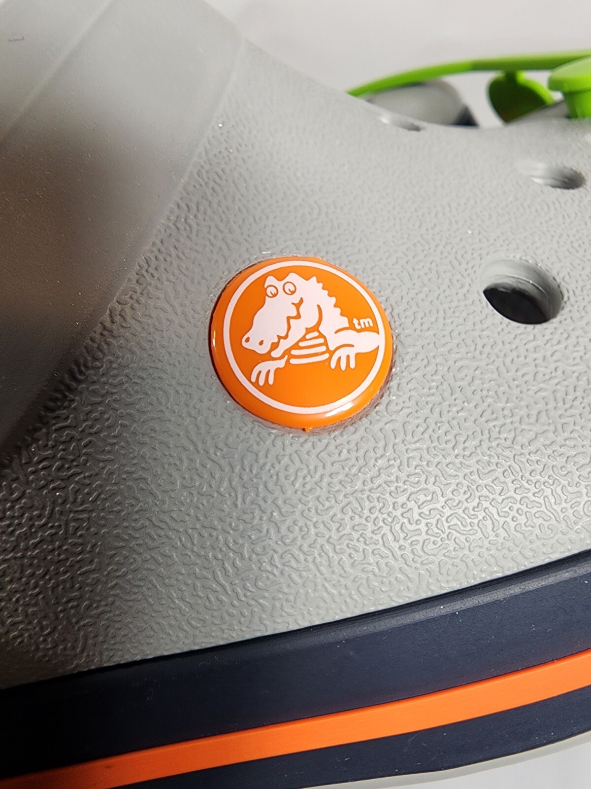 Crocs Unisex Clogs Light Grey White Orange Stripe Size Mens 5 Womens 7 ...