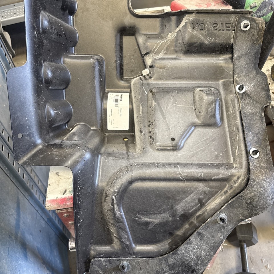 Peterbilt 567 Inner Fender Genuine Paccar Fender Liner | eBay