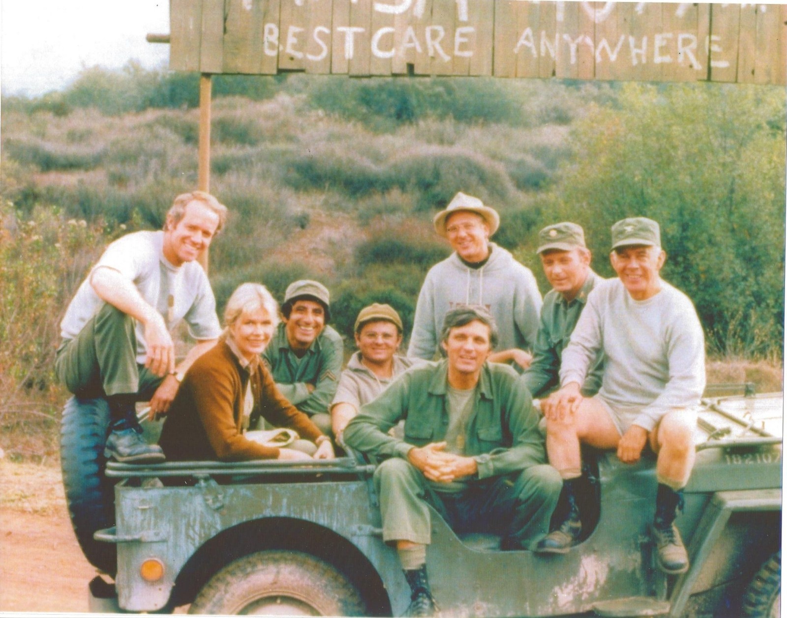 MASH 8X10 PHOTO TV PICTURE CAST IN JEEP | eBay