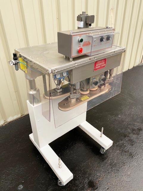 Kaps-All Model F-4 Inline Cap Tightener - Retorquer, 4 Spindle - Quill ...