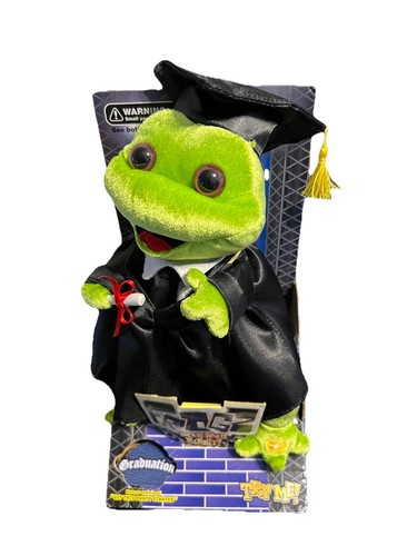 Gemmy Frogz Dances to "Get This Party Started" Rock It, Rap It Ribbit ...