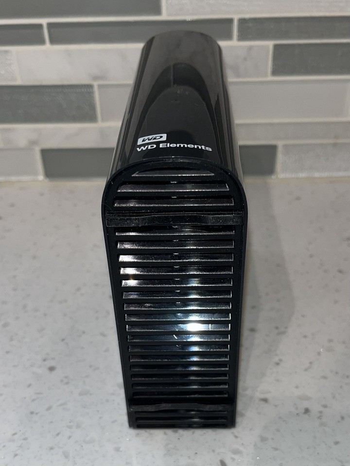 WD Elements Desktop External Hard Drive 8TB USB 3.0 - Black ...