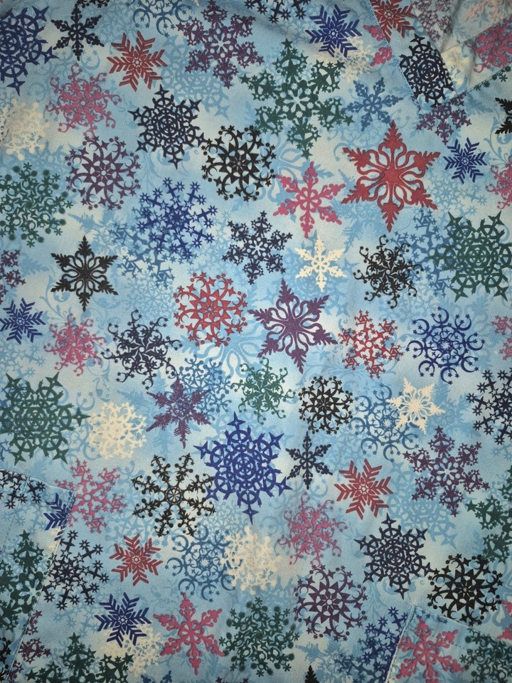 Scrubs Christmas Scrub Top Snowflake Work Shirt Womens Size Large ...
