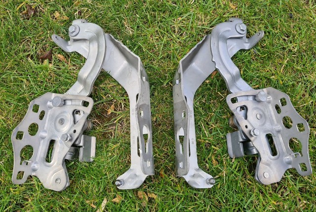 Mercedes-Benz C W205 Front Left Bonnet Hood Hinge A2058800828 2016 for ...