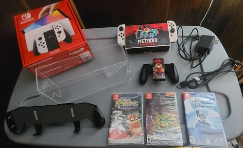Nintendo Switch OLED Console 64GB LOT Metroid skin 3 games Turtles ...