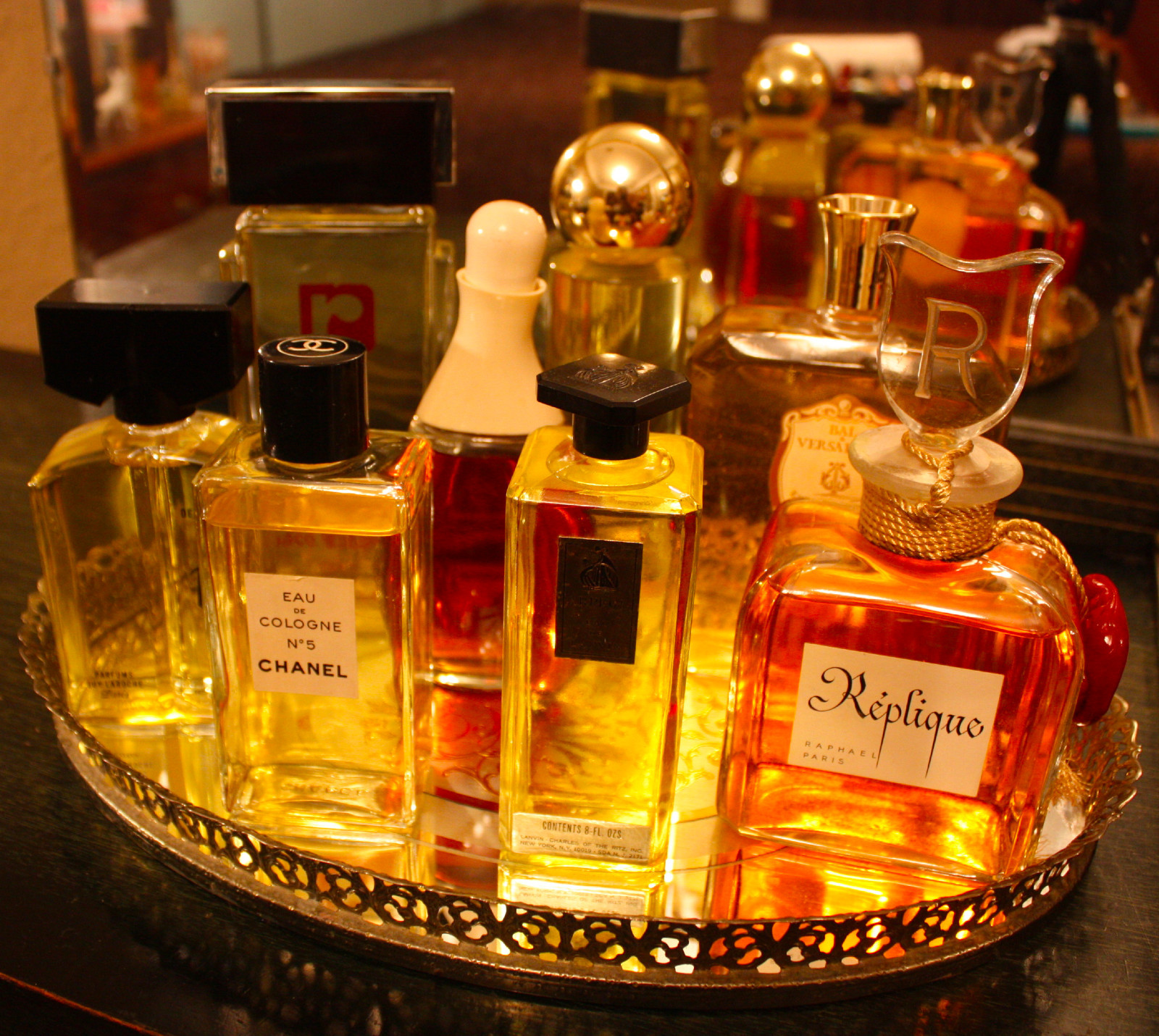 Vintage FIDJI Guy Laroche LARGE Factice Perfume Store Display Dummy ...