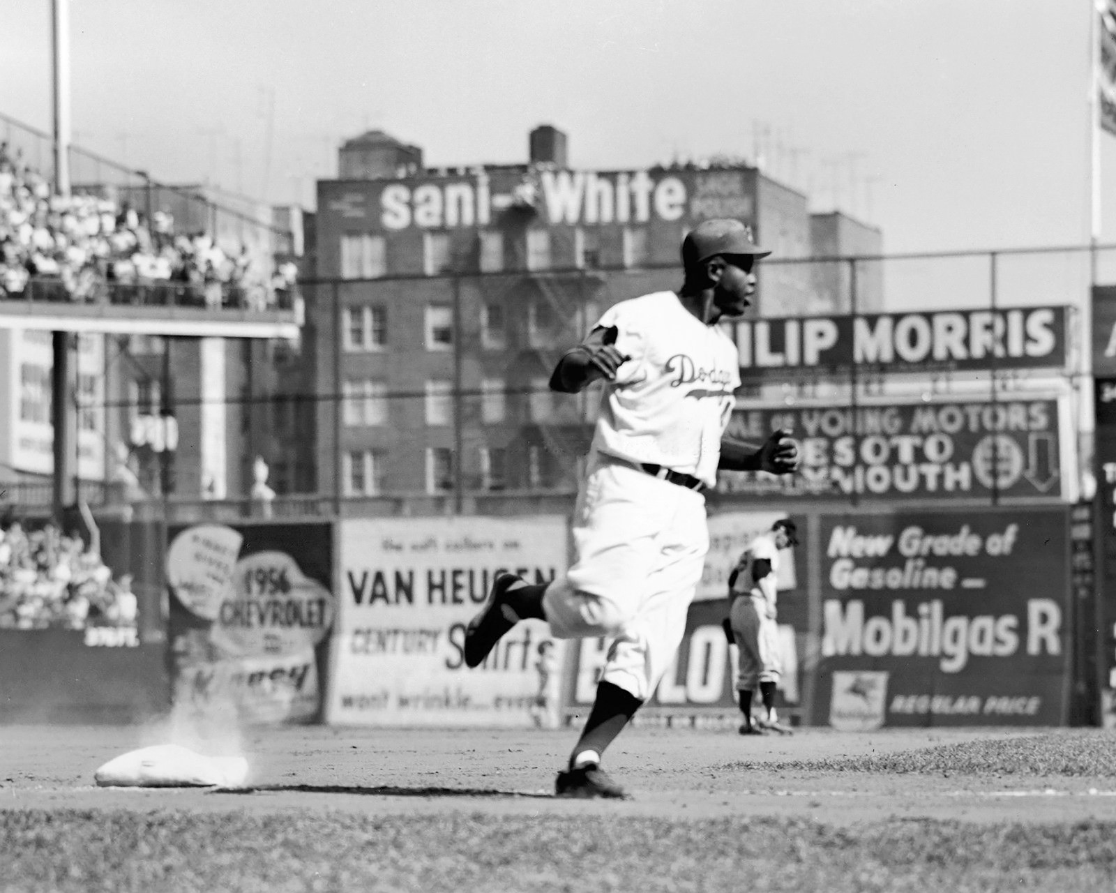 Jackie Robinson Brooklyn Dodgers at Ebbets Field 8x10 Photo 006 | eBay