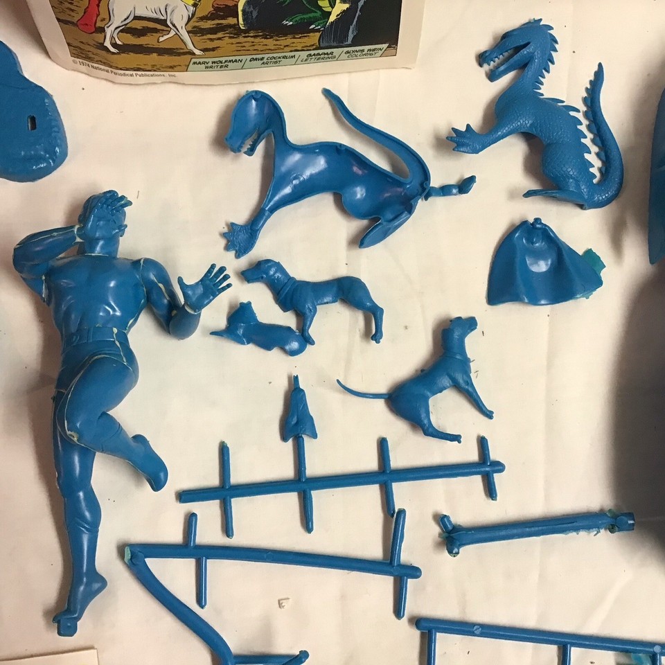 AURORA SUPERBOY COMIC SCENE 1974 Model kit Used complete | eBay