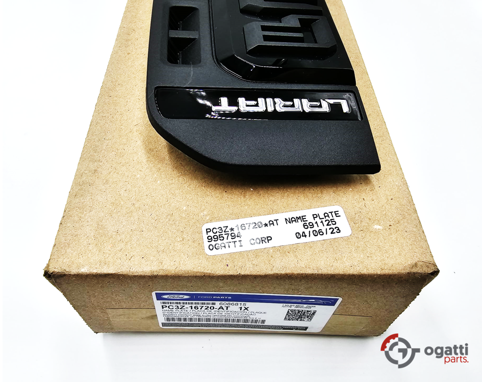 F-250 LARIAT Emblem fender New OEM F-250 2023 Passenger Side RH PC3Z ...
