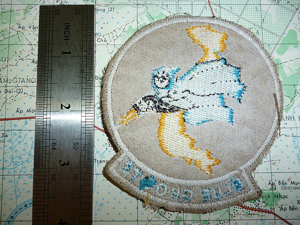 BLUE GHOSTS - Patch - Da Nang - DMZ - HELICOPTER ATTACK - Vietnam War ...