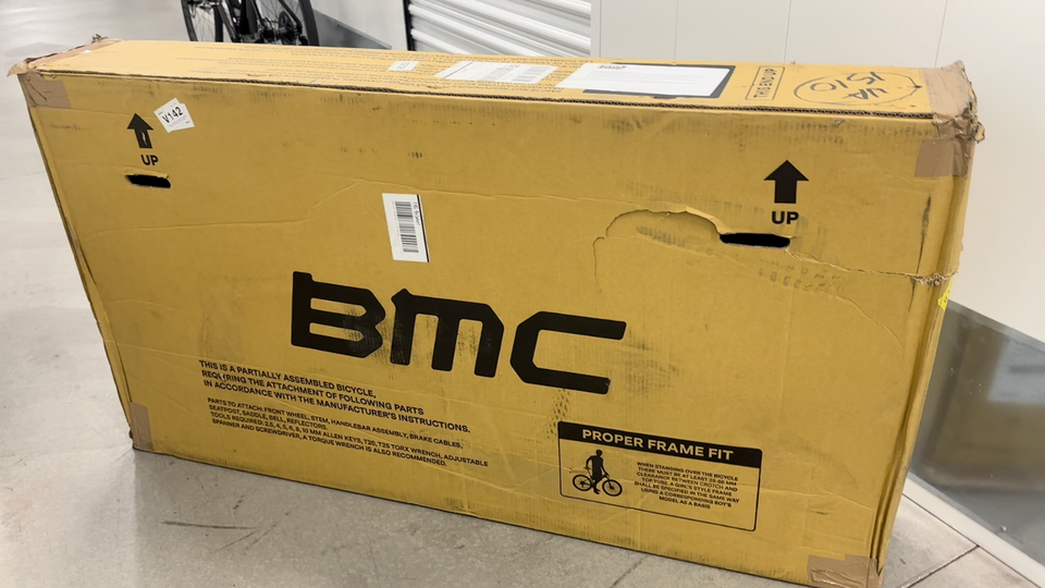 NEW IN BOX: BMC Roadmachine THREE Size M (54) Rhino Gray | eBay
