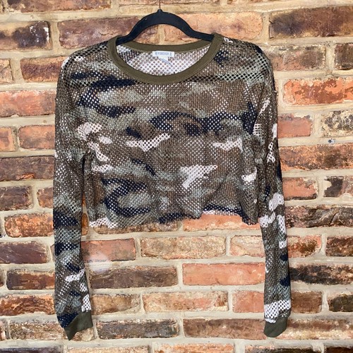 Forever 21 Green Camo Camouflage Mesh Net Long Sleeve Cut-Off Crop Top ...
