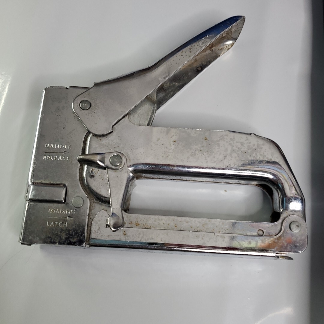 Vintage Swingline Heavy Duty Tacker # 800 Staple Gun in Chrome - USA ...