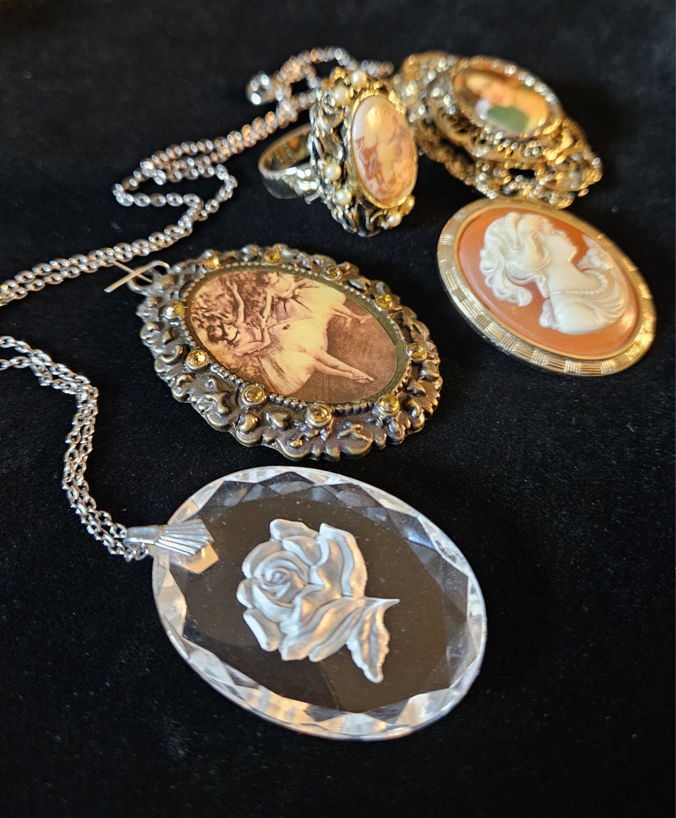 Vintage Jewelry Cameo Pin Brooch Intaglio Necklace Pendant Ring Lot 5 ...