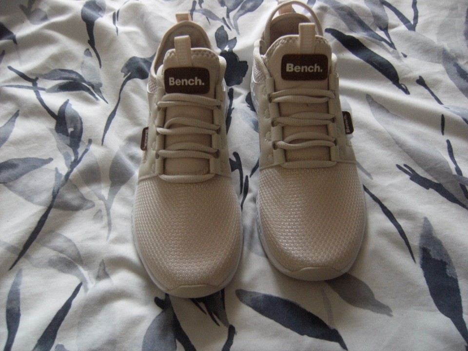 LADIES BENCH MEMORY FOAM BEIGE BRAND NEW TRAINERS IN BOX 5.5 UK 39 EU ...