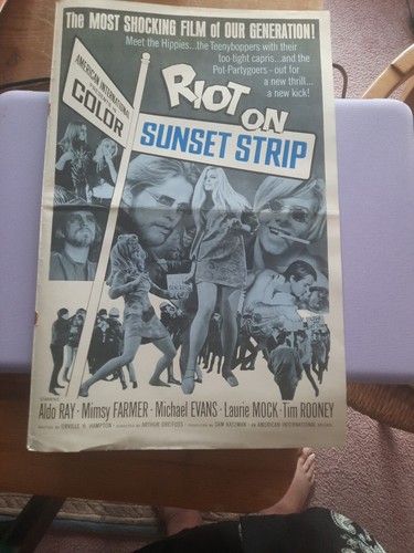 RIOT ON SUNSET STRIP pressbook Cover ALDO RAY MIMSY FARMER 1967 Psych ...