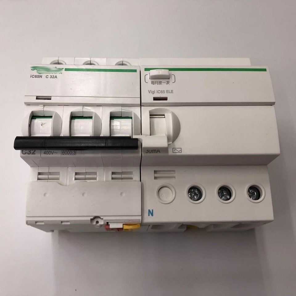 1PCS for iC65N 3P C32A 30mA Circuit Breaker Switch | eBay