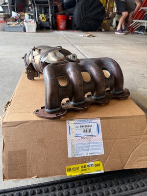 OEM Genuine GM Exhaust Manifold 19420233 - Catalytic Converter FAST ...