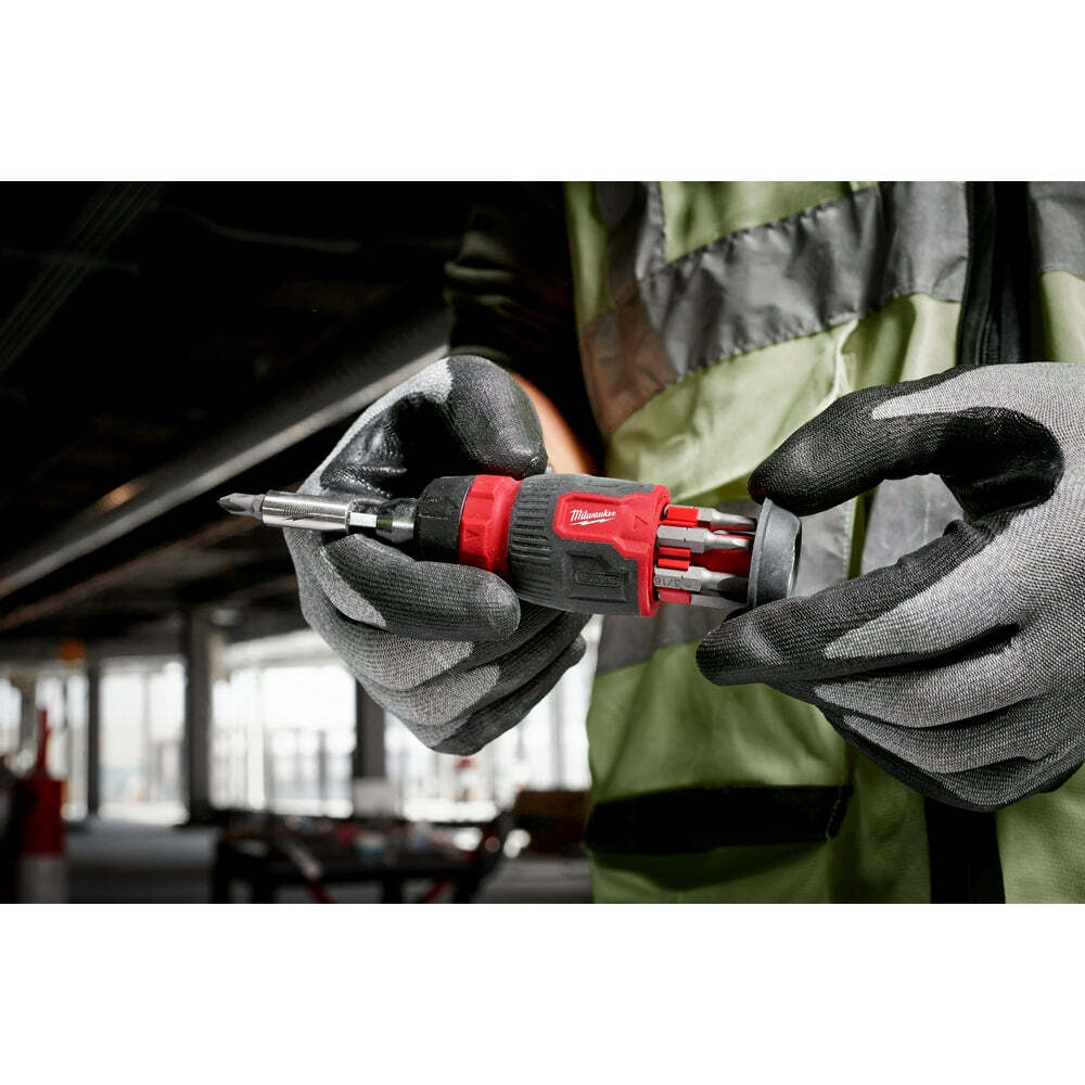 Milwaukee 48-22-2913 8-in-1 Ratcheting Compact Multi-Bit Screwdriver ...