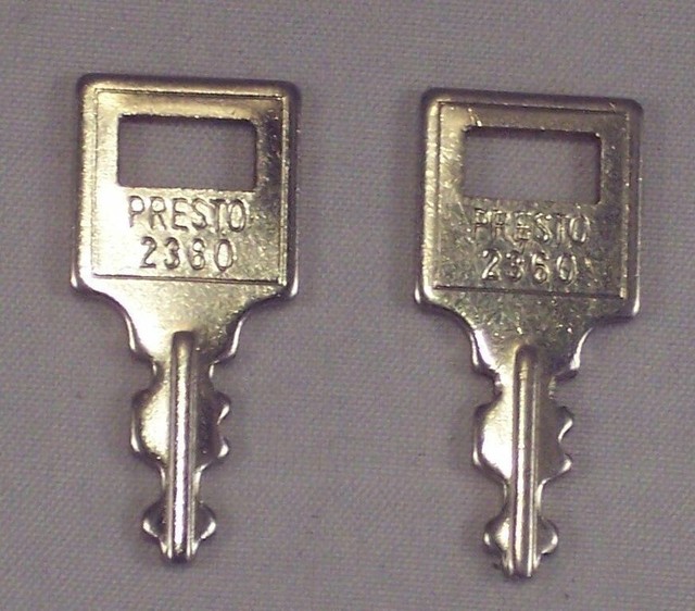 Vintage Presto Mini Key # 2360 Samsonite Luggage Suitcase for sale ...
