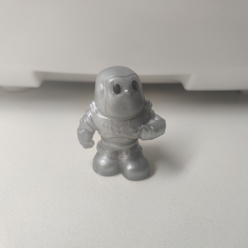 BUZZ LIGHTYEAR Ooshie Woolworths Woolies Pixar Disney Ooshies 2020 ...