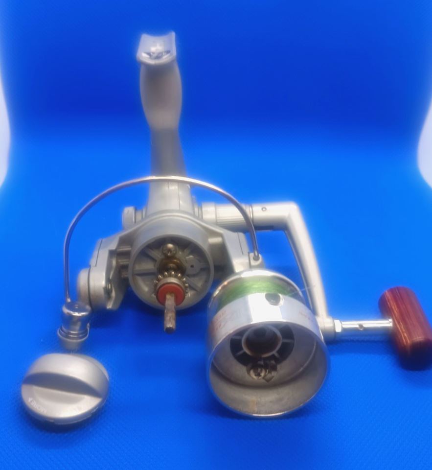 QUANTUM MICRO ULTRALIGHT SPINNING REEL, MODEL MS1XL, MINT COND. SUPER ...