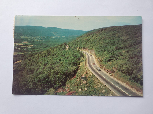 Postcard - THE WESTERN SUMMIT MOHAWK TRAIL HAIRPIN TURN VERMONT P7380 ...