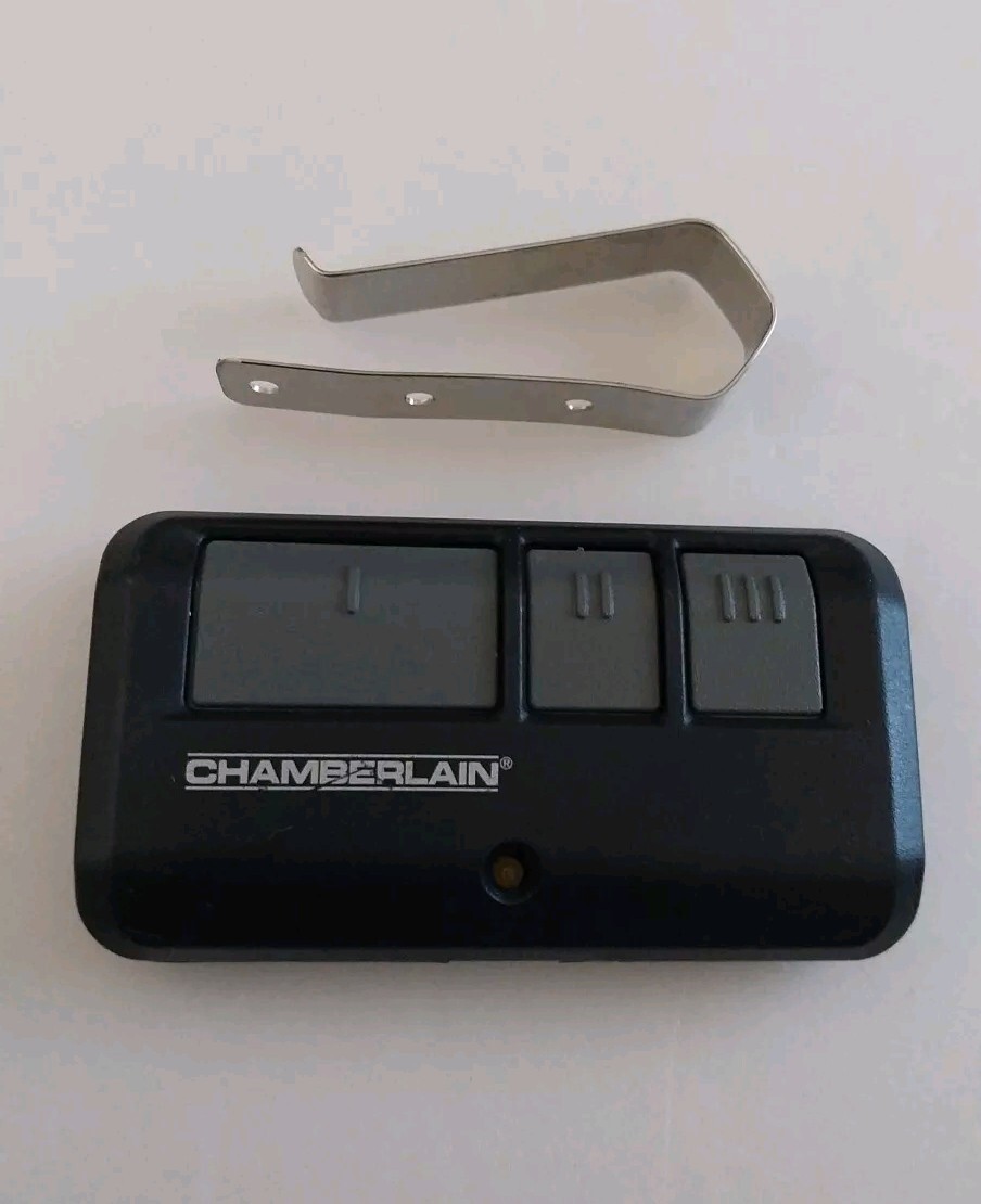 Chamberlain LiftMaster 953ESTD 3-Button Garage Door Remote HBW7359 ...