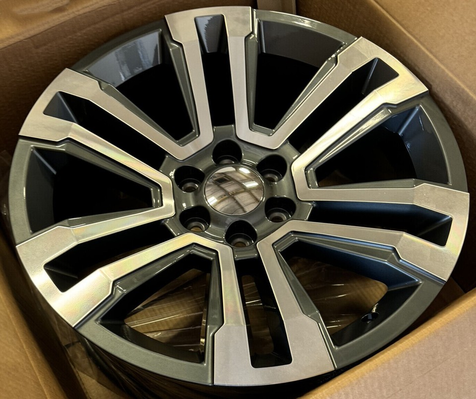 Gunmetal & Machine 22" Denali Split Wheels Blackhawk RT Tires Chevy ...