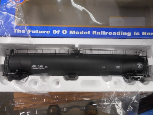 Atlas O Scale 3-rail ACFX 33000 Gallon Tank Car #17431 L/N | eBay