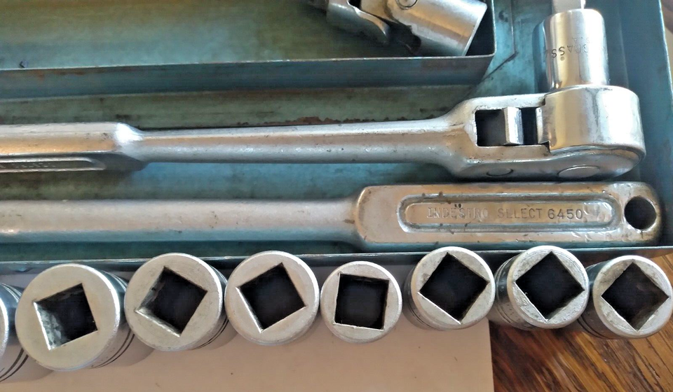 VINTAGE INDESTRO SELECT 15 PC 1/2" SOCKET SET 12PT W/ MATCHING METAL ...