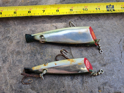 Vintage - Salmon Plug