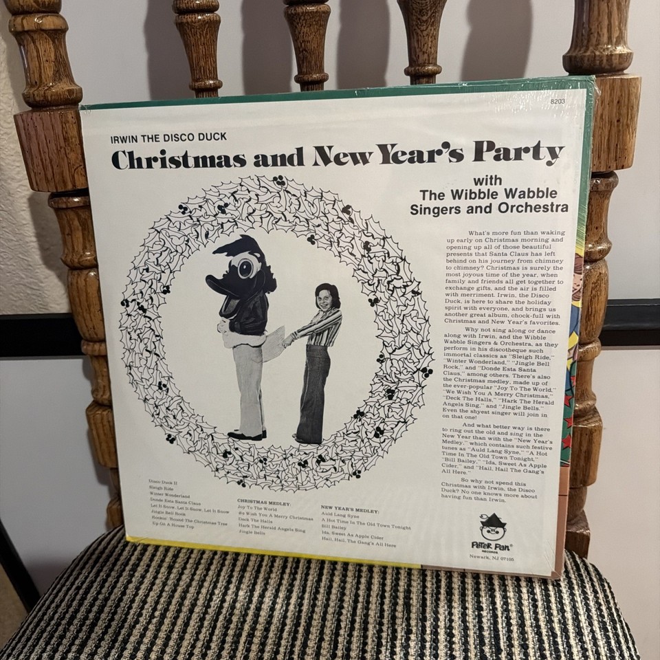 Irwin The Disco Duck Christmas And New Years Party w Wibble Wabble ...