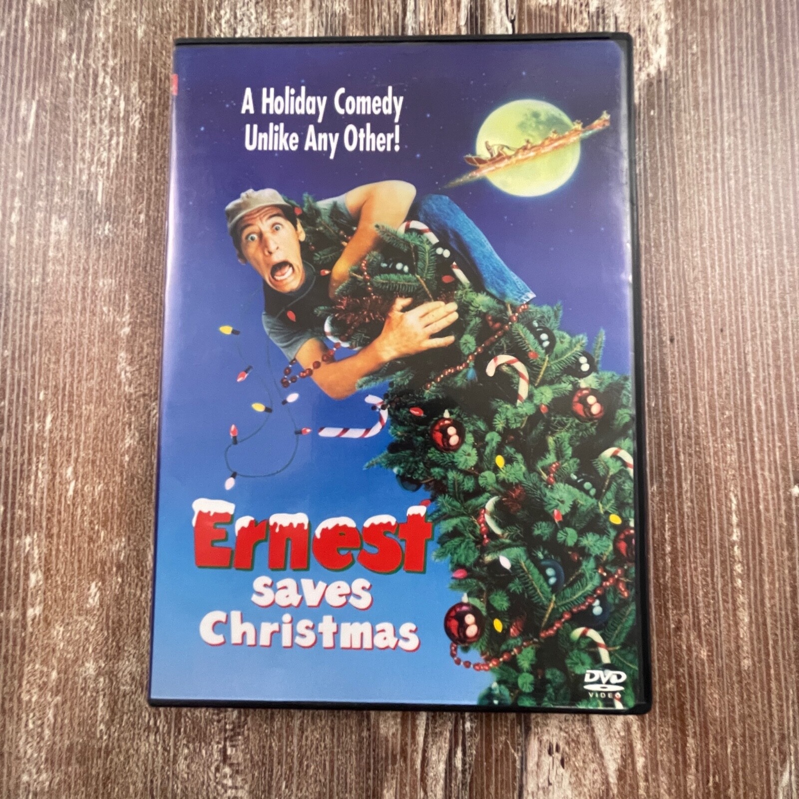 Ernest Saves Christmas