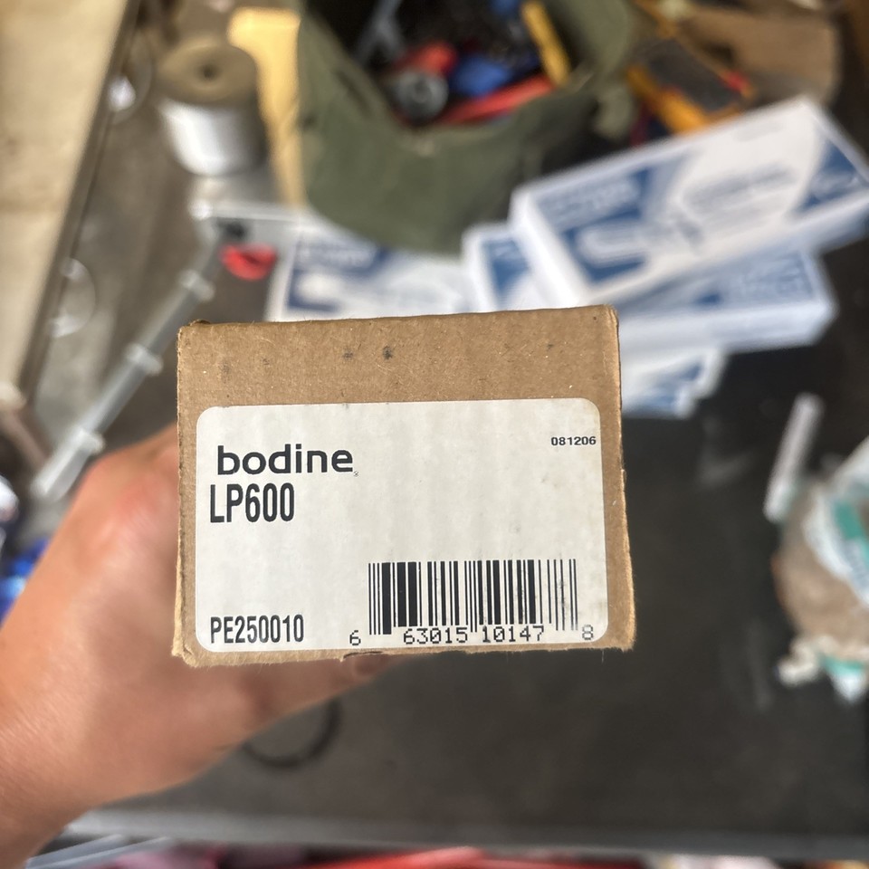 Phillips Bodine LP600 Fluorescent Emergency Backup Battery Ballast for ...