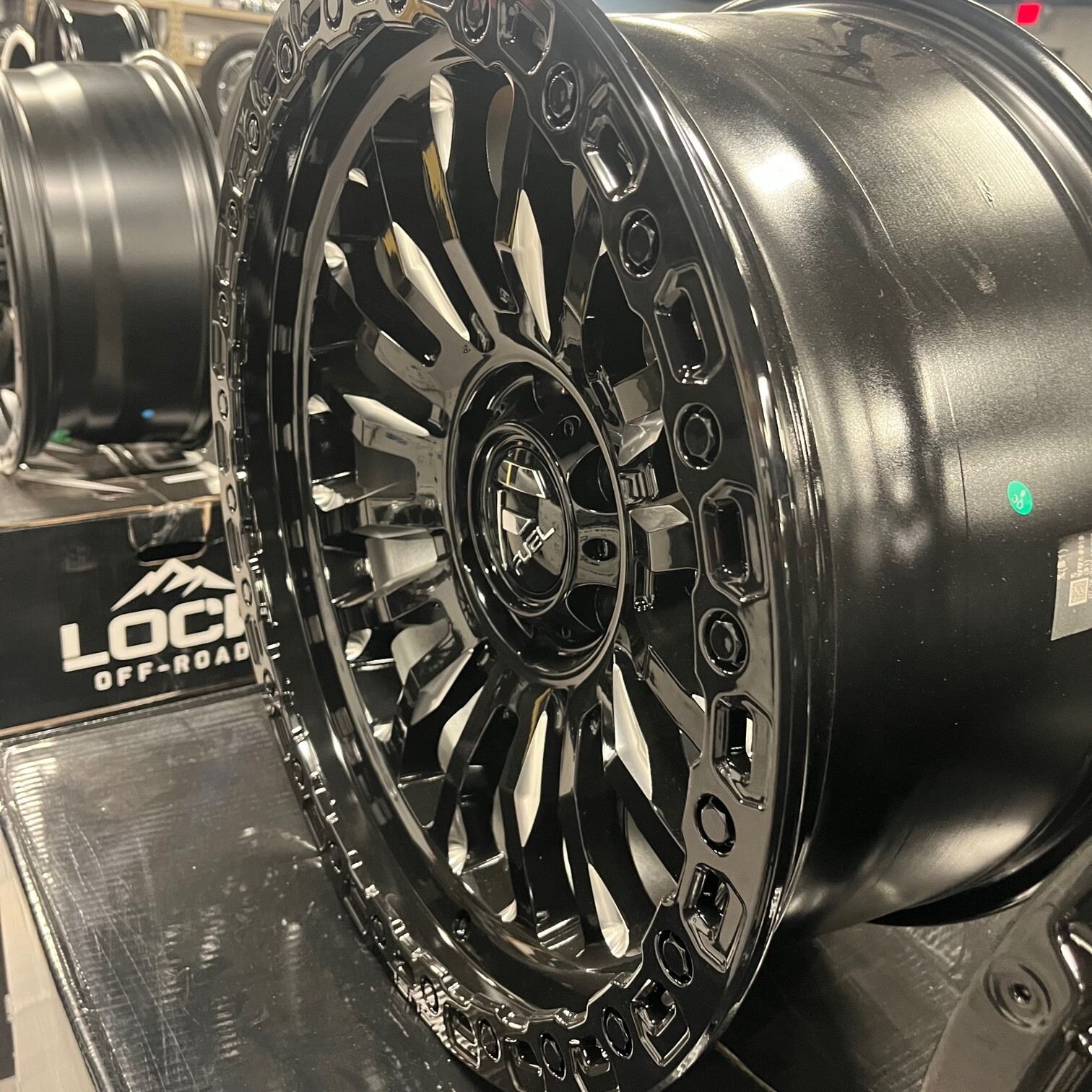 4) 20" Fuel FC857 Rincon 20x10 6x5.5 Gloss Black Milled Wheel -18 Rim ...