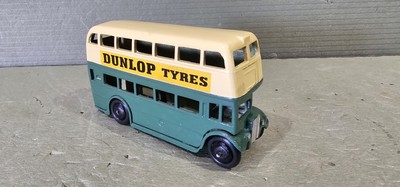 Vintage Dinky Toys 29c Double Decker Bus. 1940s. Very Good Restoration ...