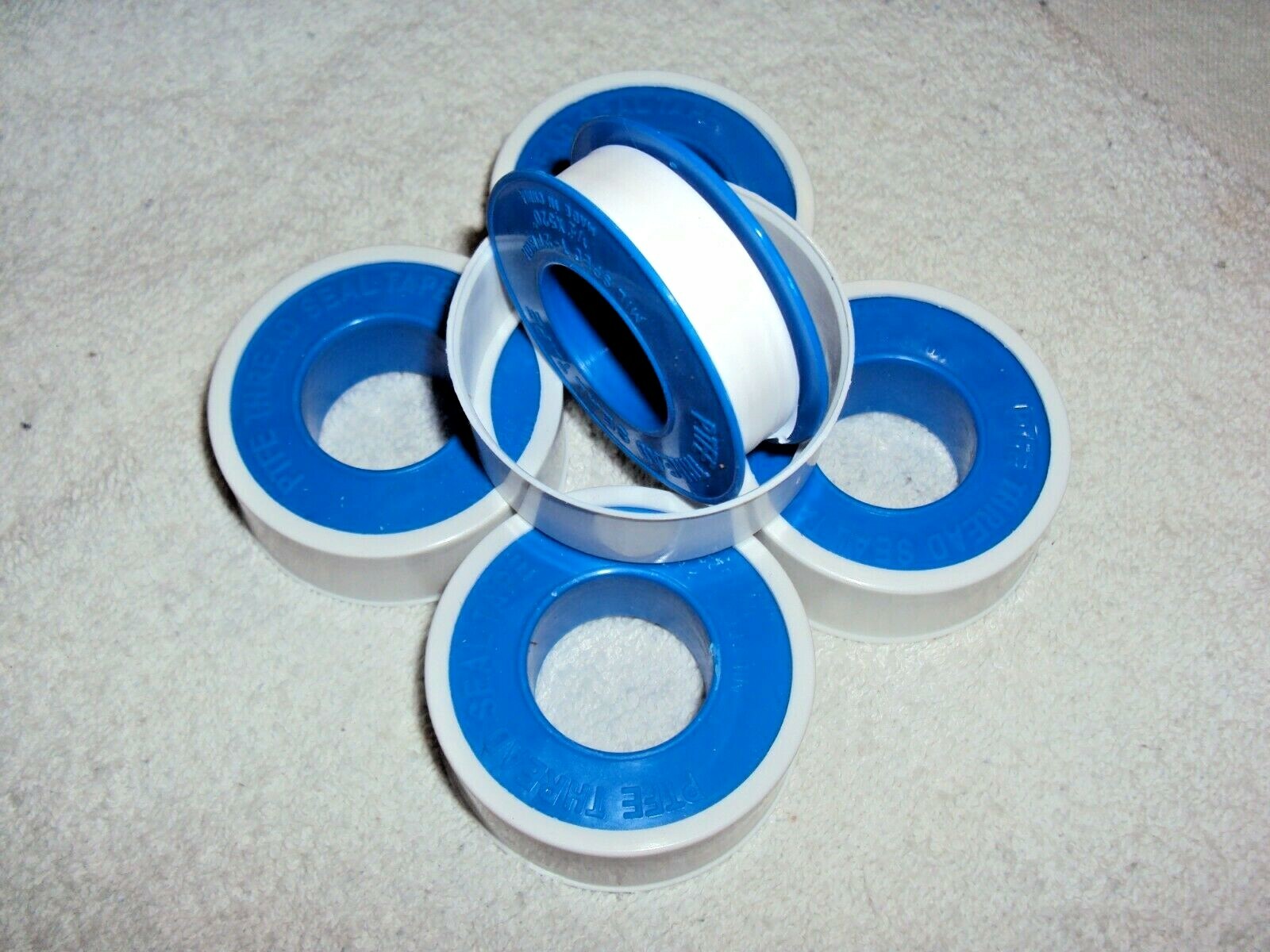 5 ROLLS PTFE TEFLON PLUMBING PIPE THREADSEAL TAPE 1/2" x 520" Mil spec ...